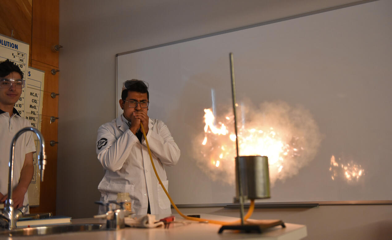 Senior School Sciences | St. Michaels University School | Victoria, BC ...