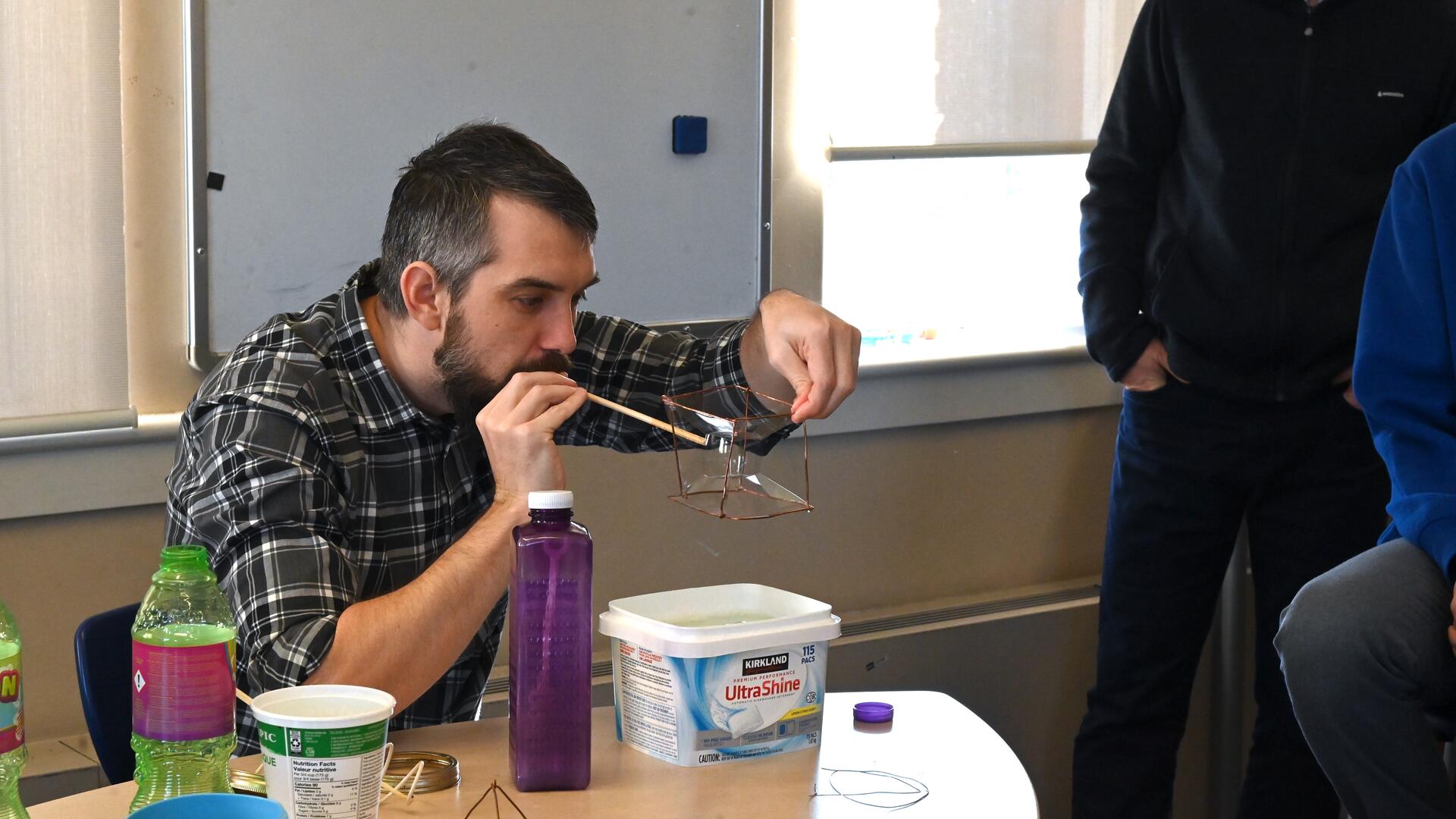 Math Pops: Dr. Trefor Bazett’s Bubble-Filled Lesson | SMUS